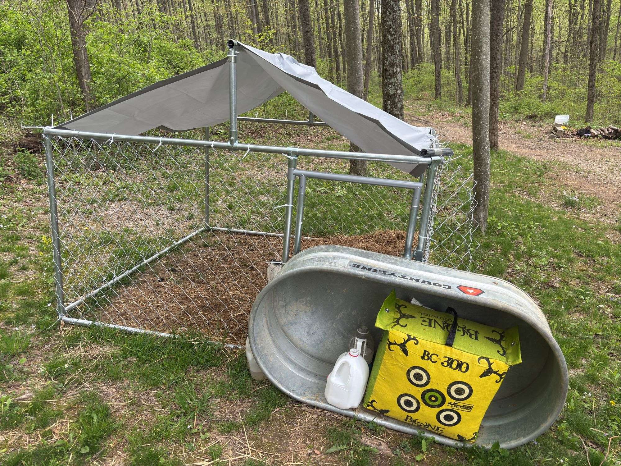 Metal dog kennel w/ tarp roof - 78x78x42 w/ county line galvanized ...