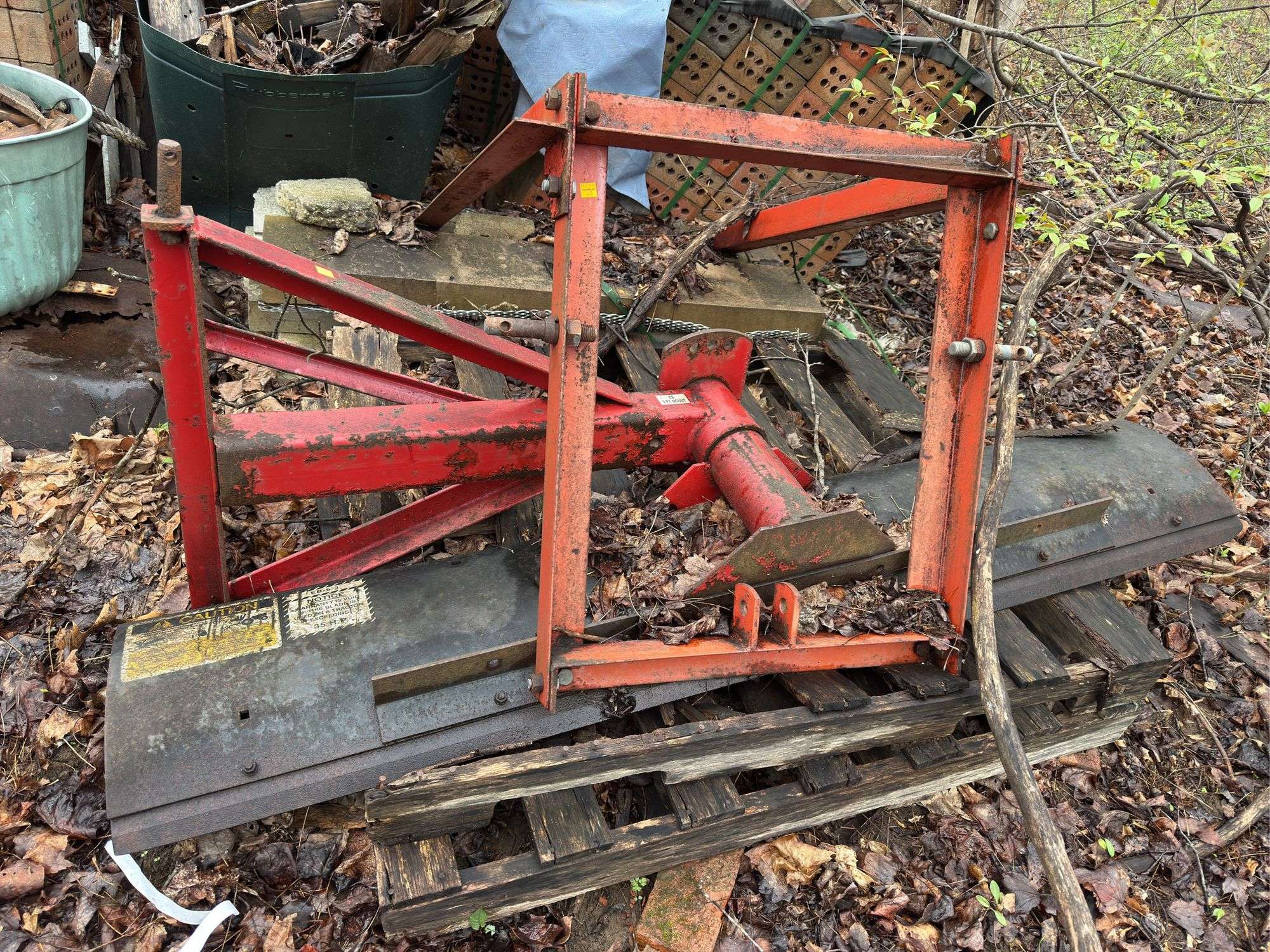 3 Pt. Snow Blade Attachment, 3 Pt. Mount - Kaufman Realty & Auctions
