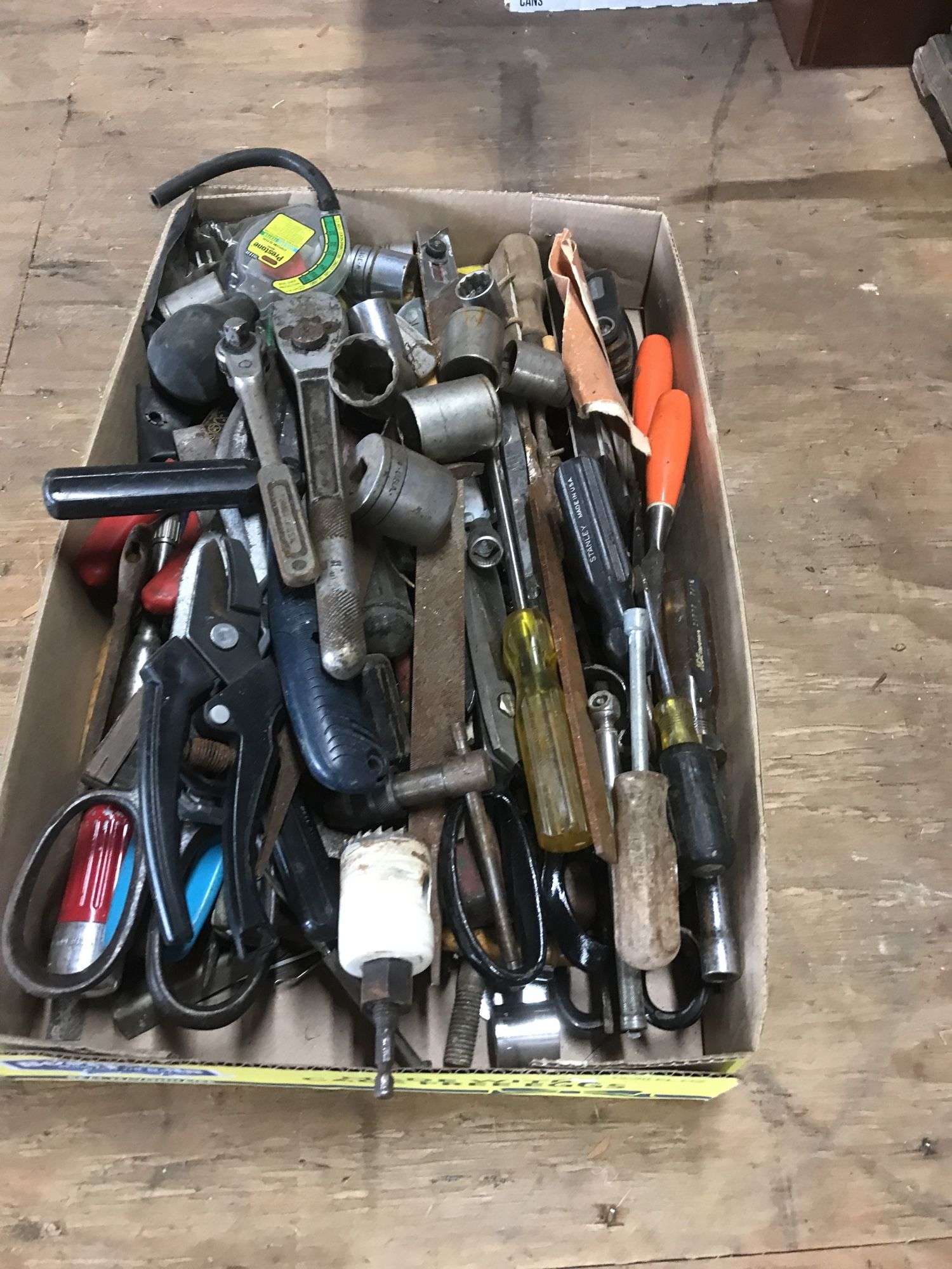 Large Lot, Miscellaneous Tools, Sockets, Screwdrivers, Files, Chisels ...