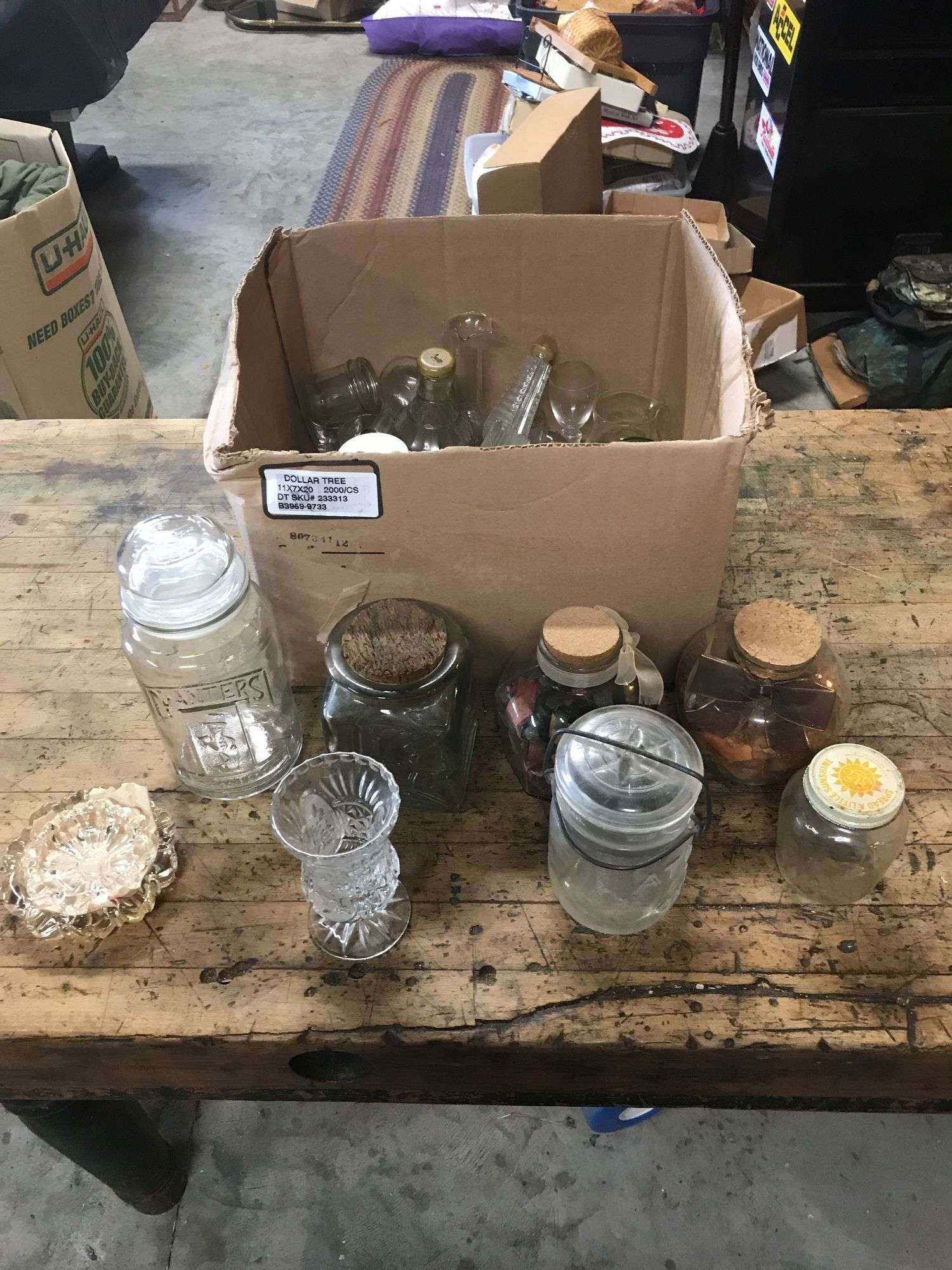 Miscellaneous Glassware - Kaufman Realty & Auctions