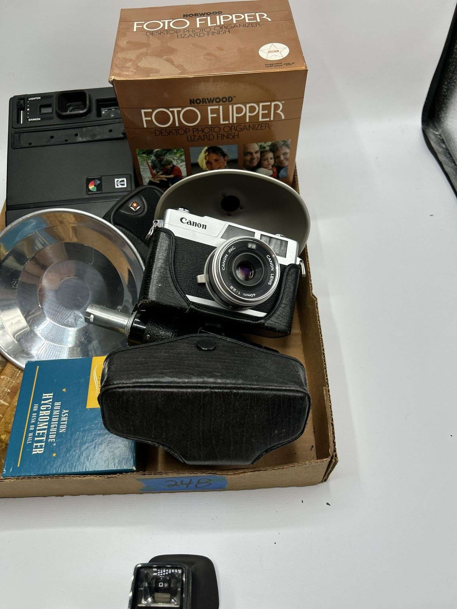 CAMERA AND ACCESSORIES (CANNON, KODAK, POLAROID & OLYMPUS) AND FOTO ...