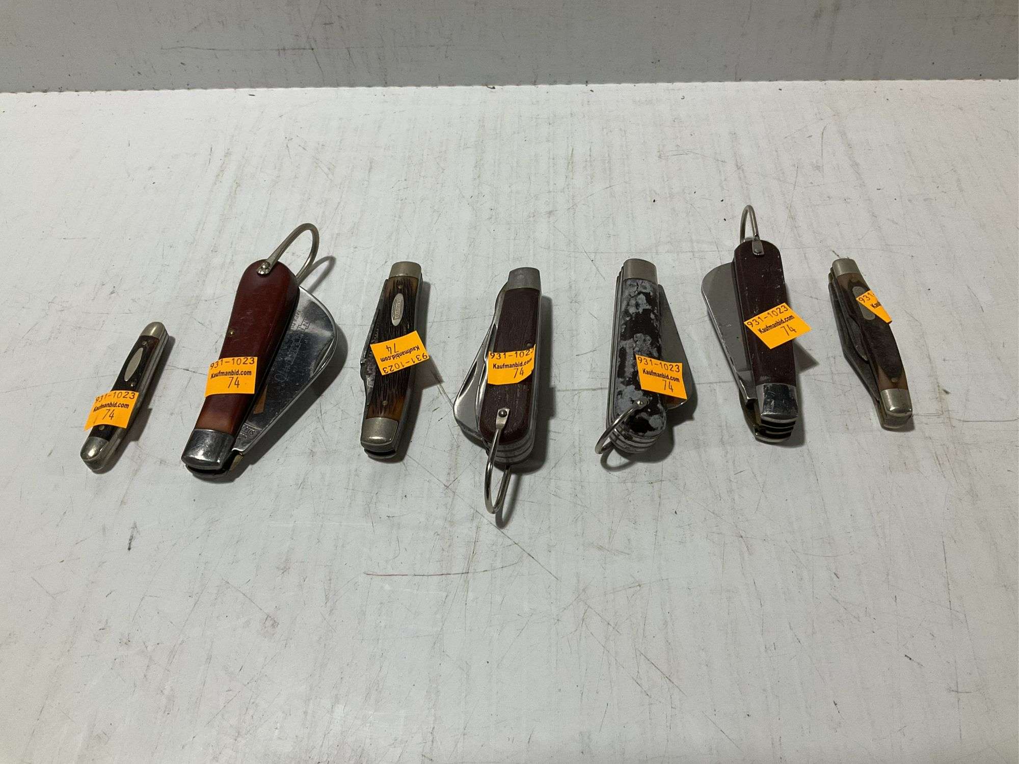 7 Knives - Kaufman Realty & Auctions