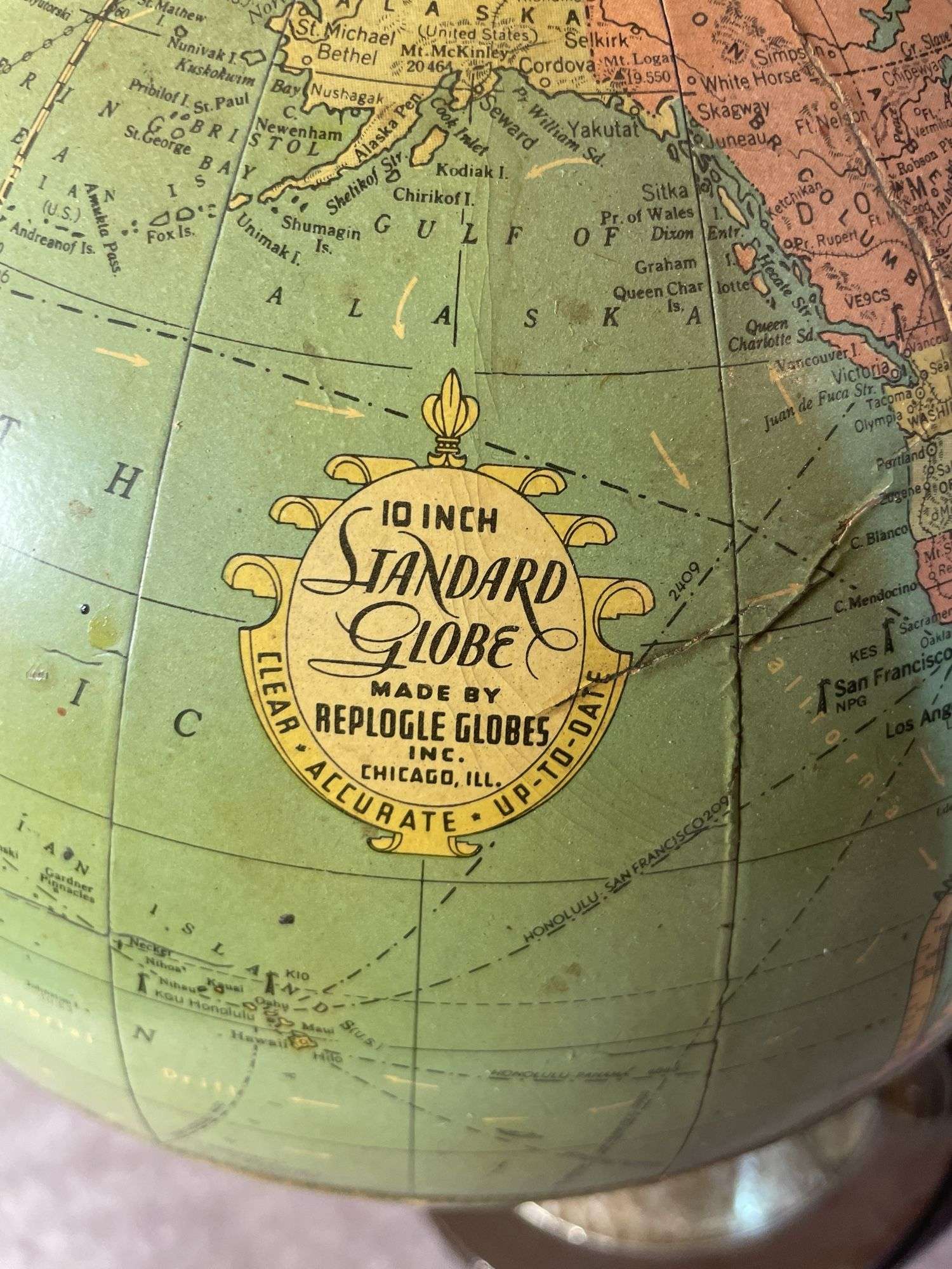 Replogle 10 in. Standard globe clock - Kaufman Realty & Auctions