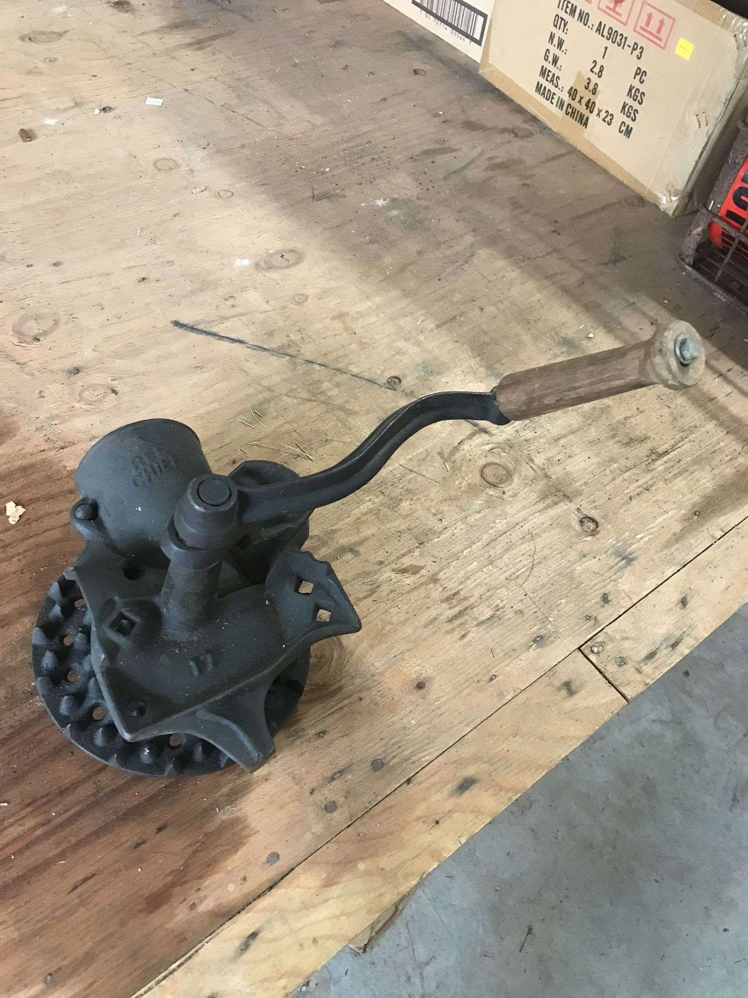 Antique red chief corn grinder - Kaufman Realty & Auctions