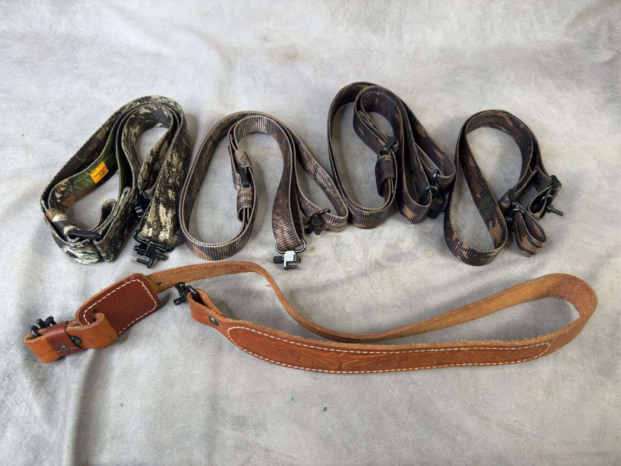 5 Gun Slings - Kaufman Realty & Auctions