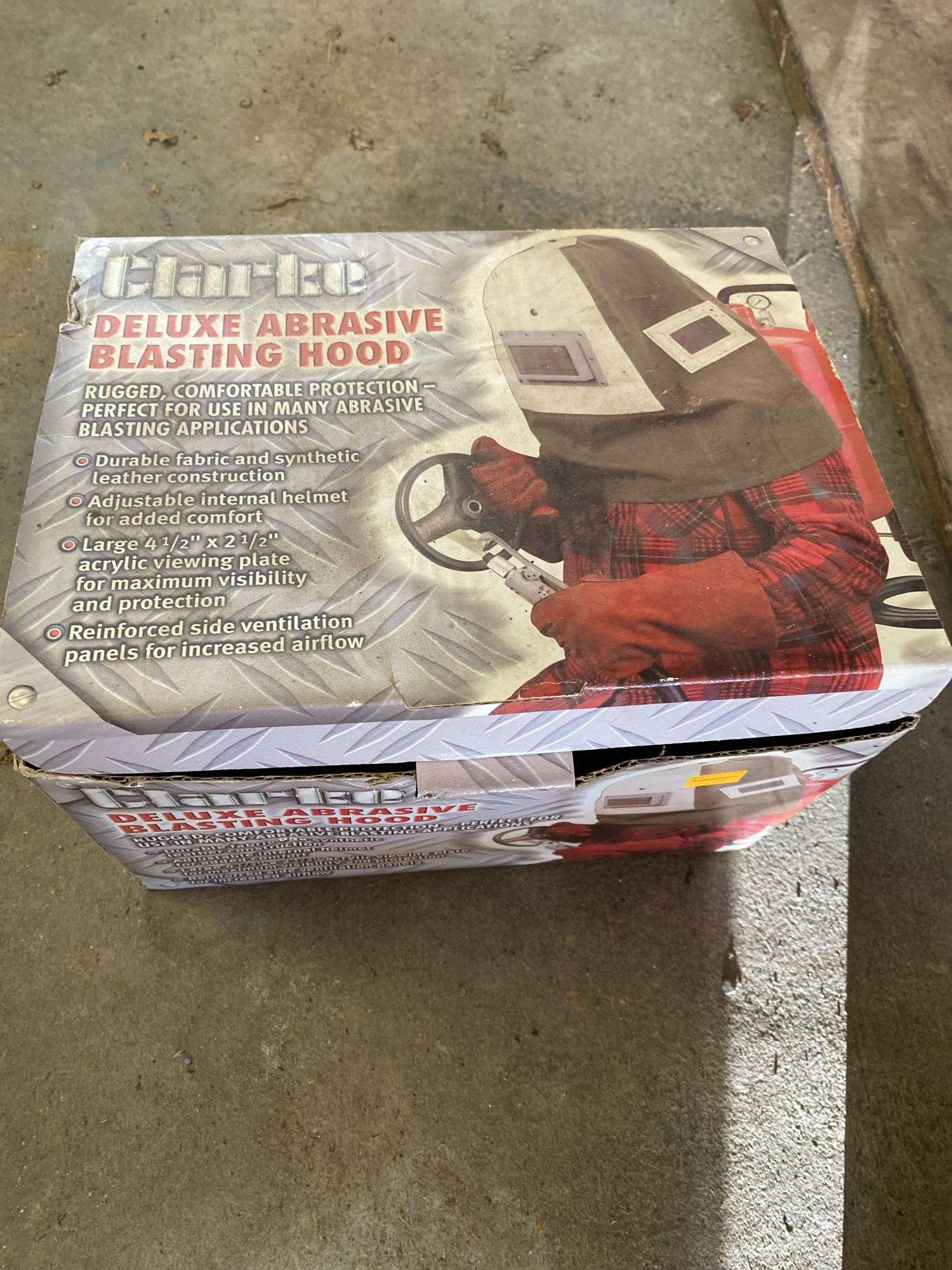 Deluxe Abrasive Blasting Hood - Kaufman Realty & Auctions