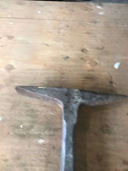 Antique blacksmith stake - Kaufman Realty & Auctions