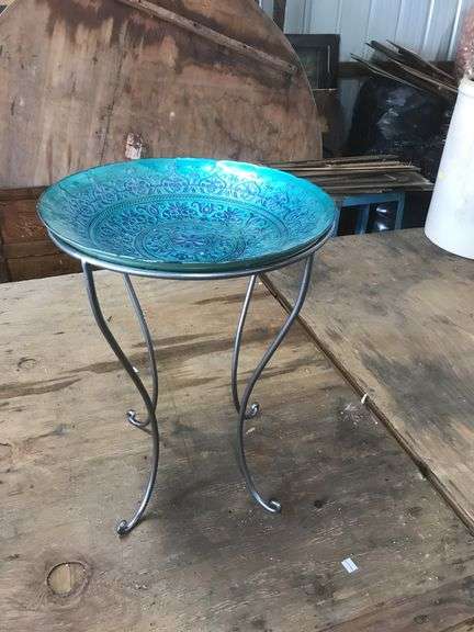 Decorative Stain Glass Top - Kaufman Realty & Auctions