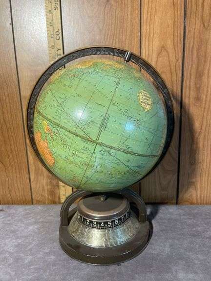 Replogle 10 in. Standard globe clock - Kaufman Realty & Auctions