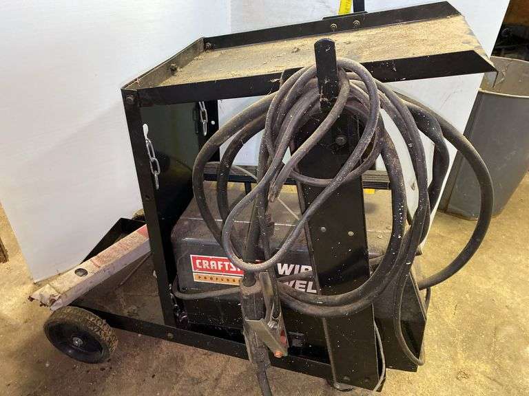 Craftsman 20559 Mig Wire Feed Welder and Rods - Kaufman Realty & Auctions