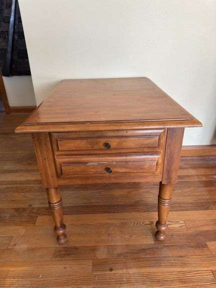 SET OF 2 SOLID SINGLE DRAWER END TABLES - Kaufman Realty & Auctions