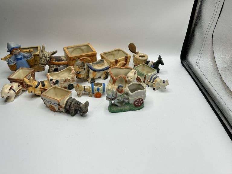 VINTAGE SMALL & MINI PLANTERS (OCCUPIED JAPAN) - Kaufman Realty & Auctions
