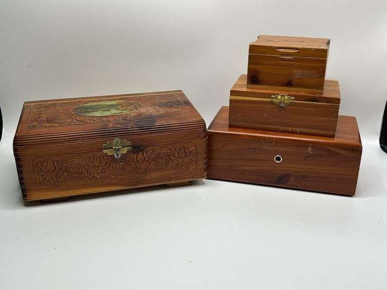 WOODEN CEDAR BOXES AND JEWELRY BOX - Kaufman Realty & Auctions