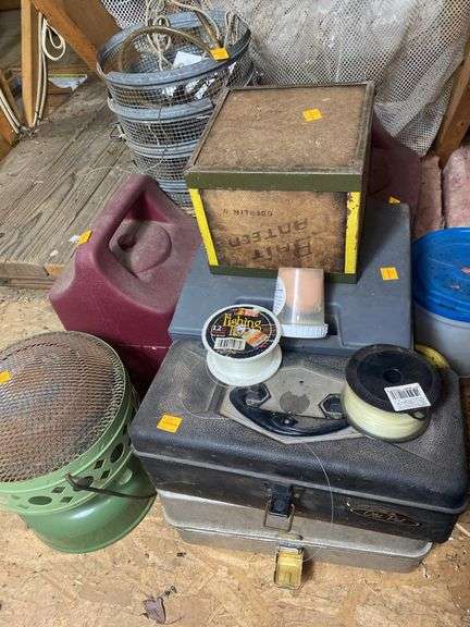 Coleman Lantern, Heater Minnow Trap & More - Kaufman Realty & Auctions