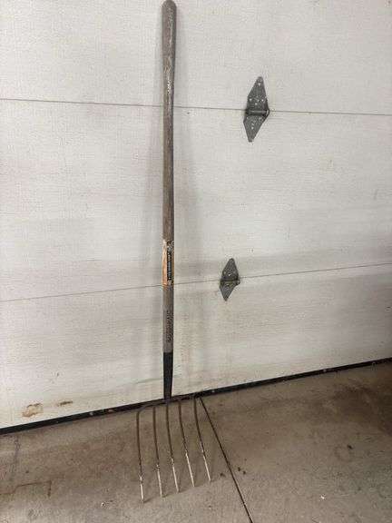 5 Prong Fork - Kaufman Realty & Auctions