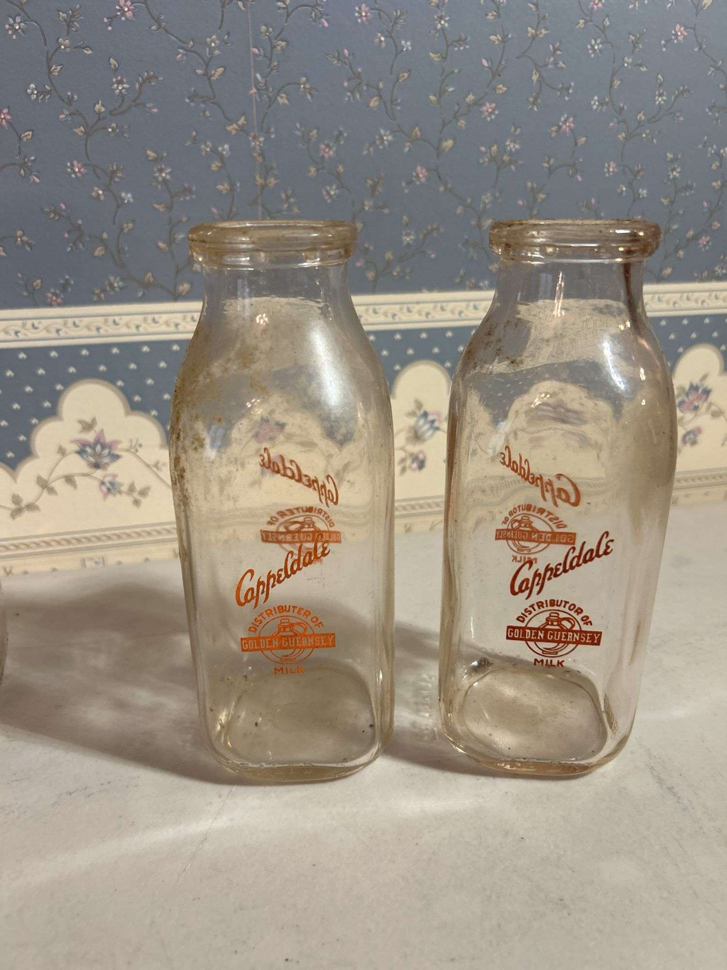 (4) milk bottles - Fairview Dairy, Gasser Dairy, and (2) Cappeldale ...