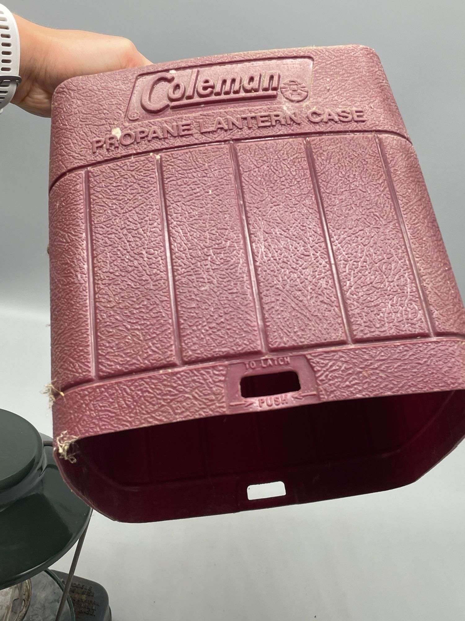 COLEMAN PROPANE LANTERN & CASE - Kaufman Realty & Auctions