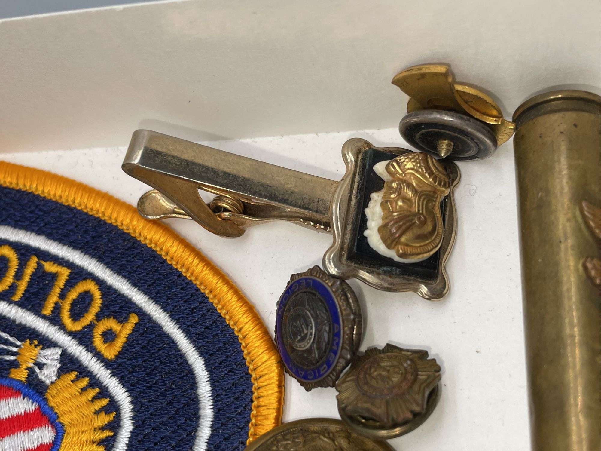 POLICE DEPT. PATCH, PINS & more - Kaufman Realty & Auctions
