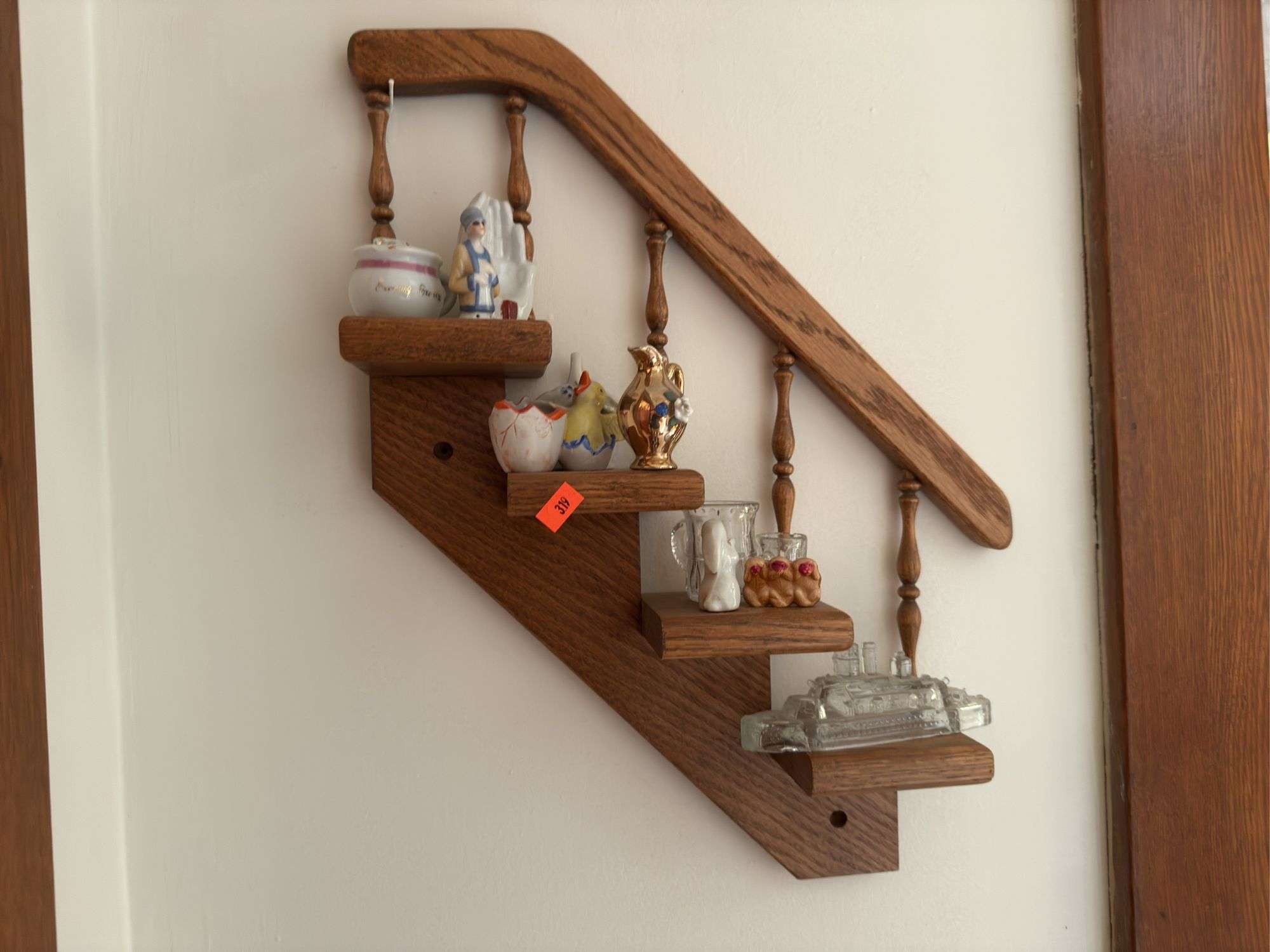 Small Stair step wall hanging decor - Kaufman Realty & Auctions
