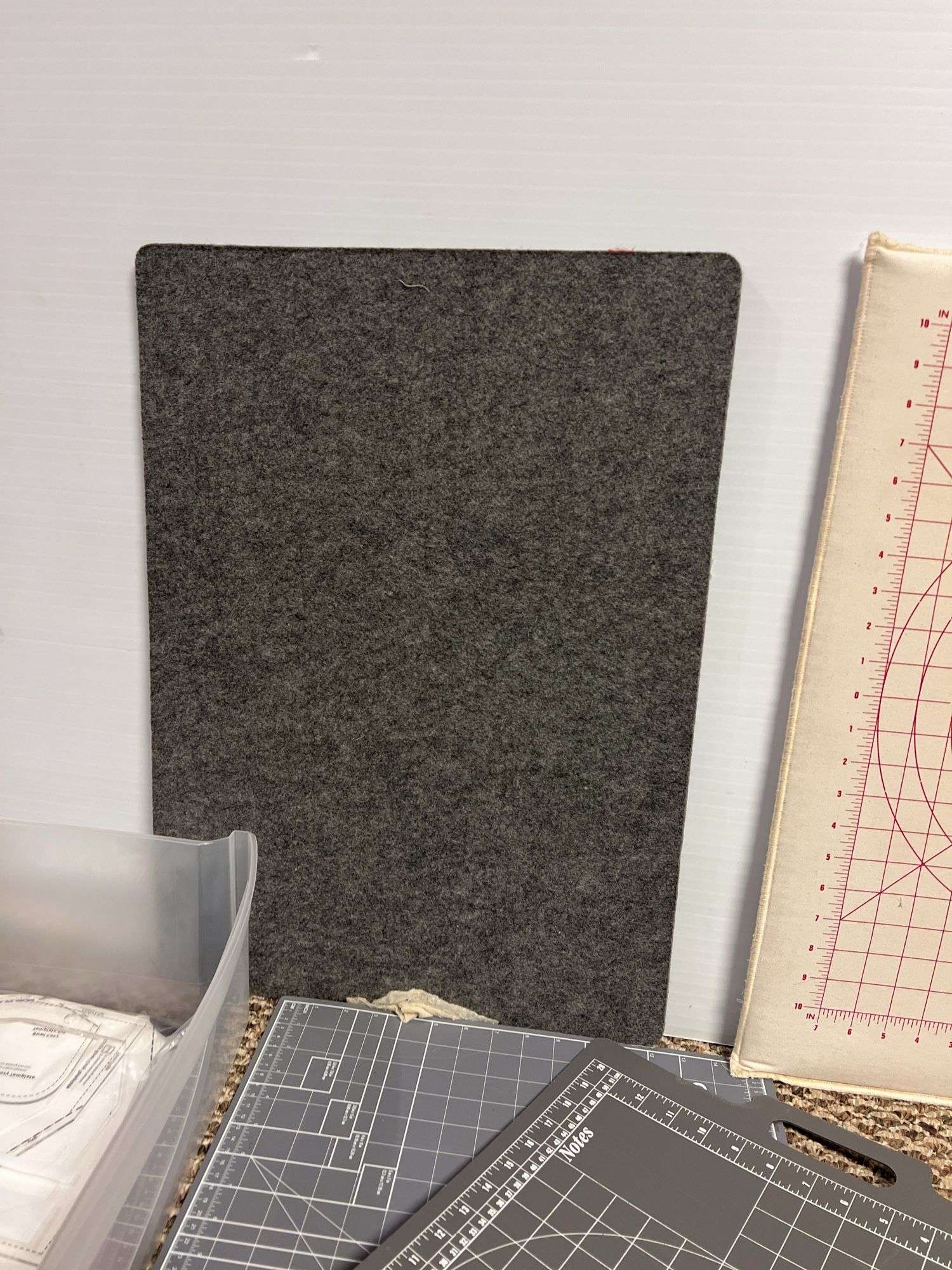 Cutting boards, rulers, & misc - Kaufman Realty & Auctions