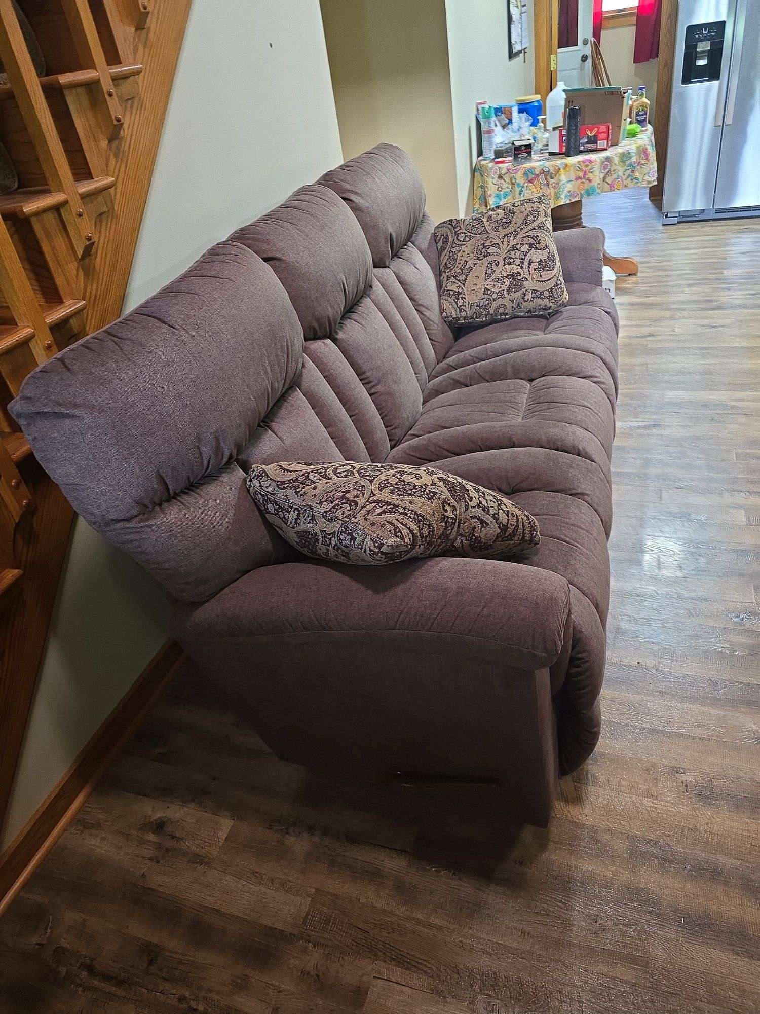 NICE SOFA - Kaufman Realty & Auctions