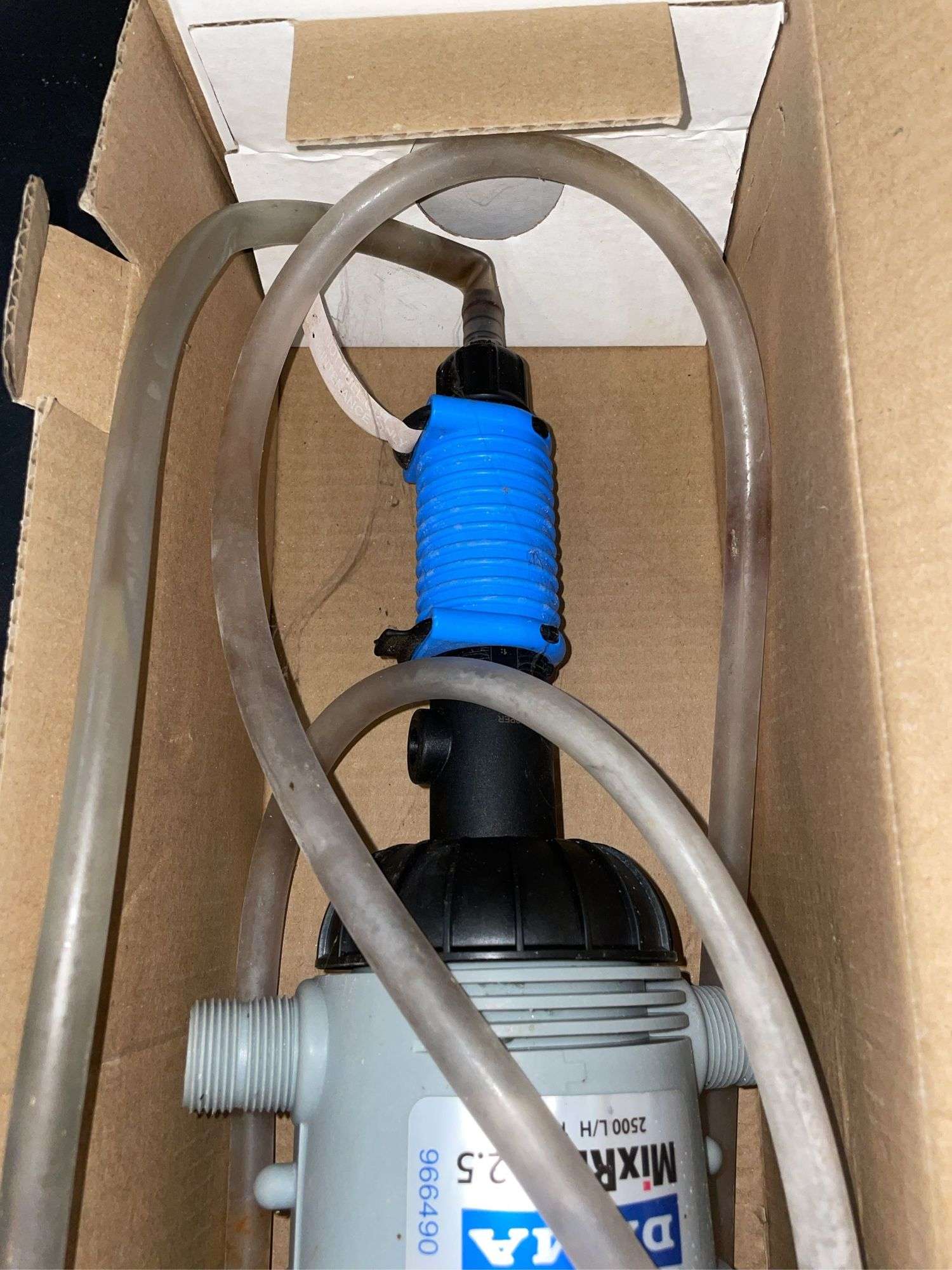 MIXRITE DEMA 2.5 FERTILIZER INJECTOR - Kaufman Realty & Auctions