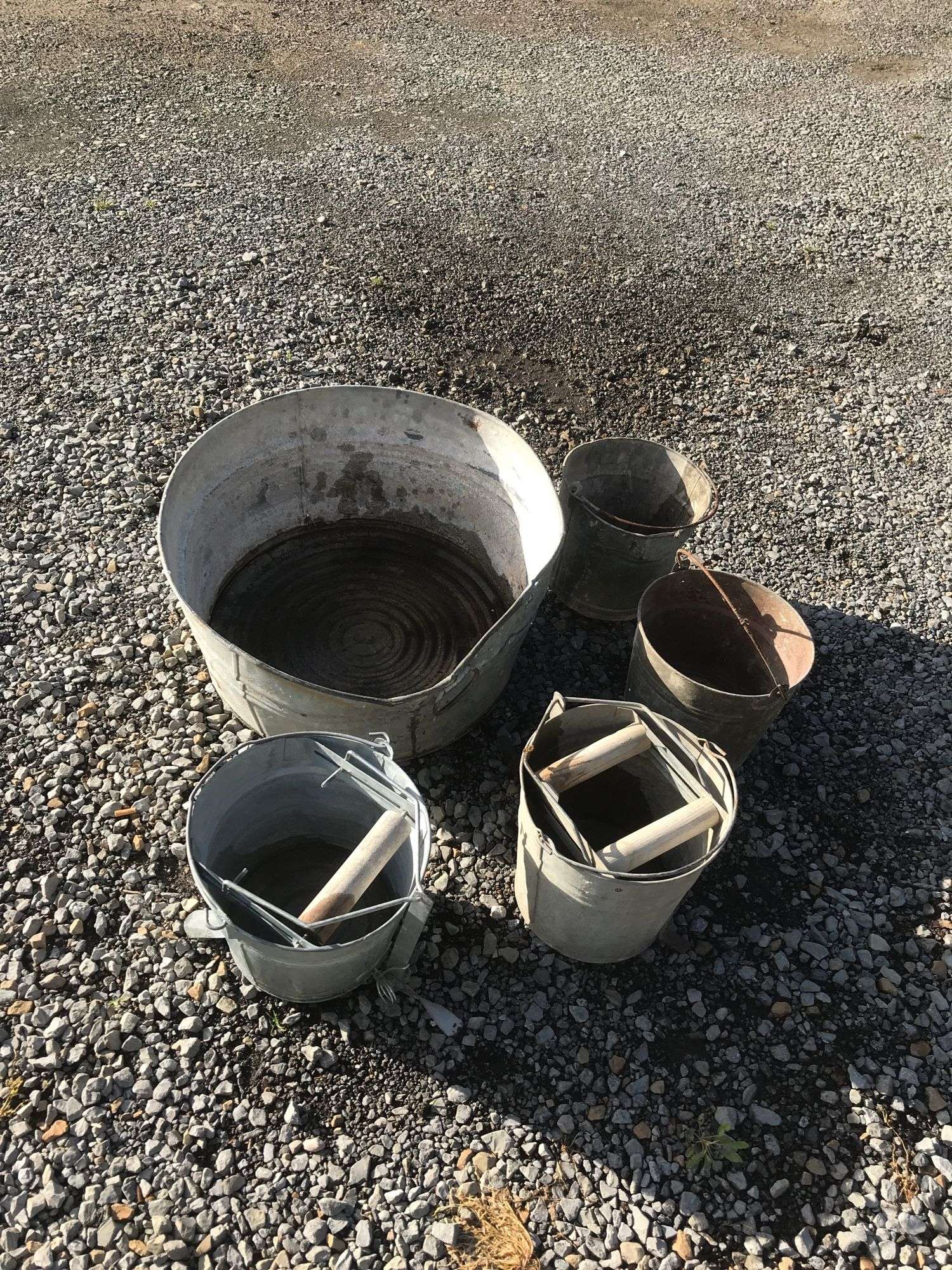 4 Vintage buckets and large round wash tub - Kaufman Realty & Auctions
