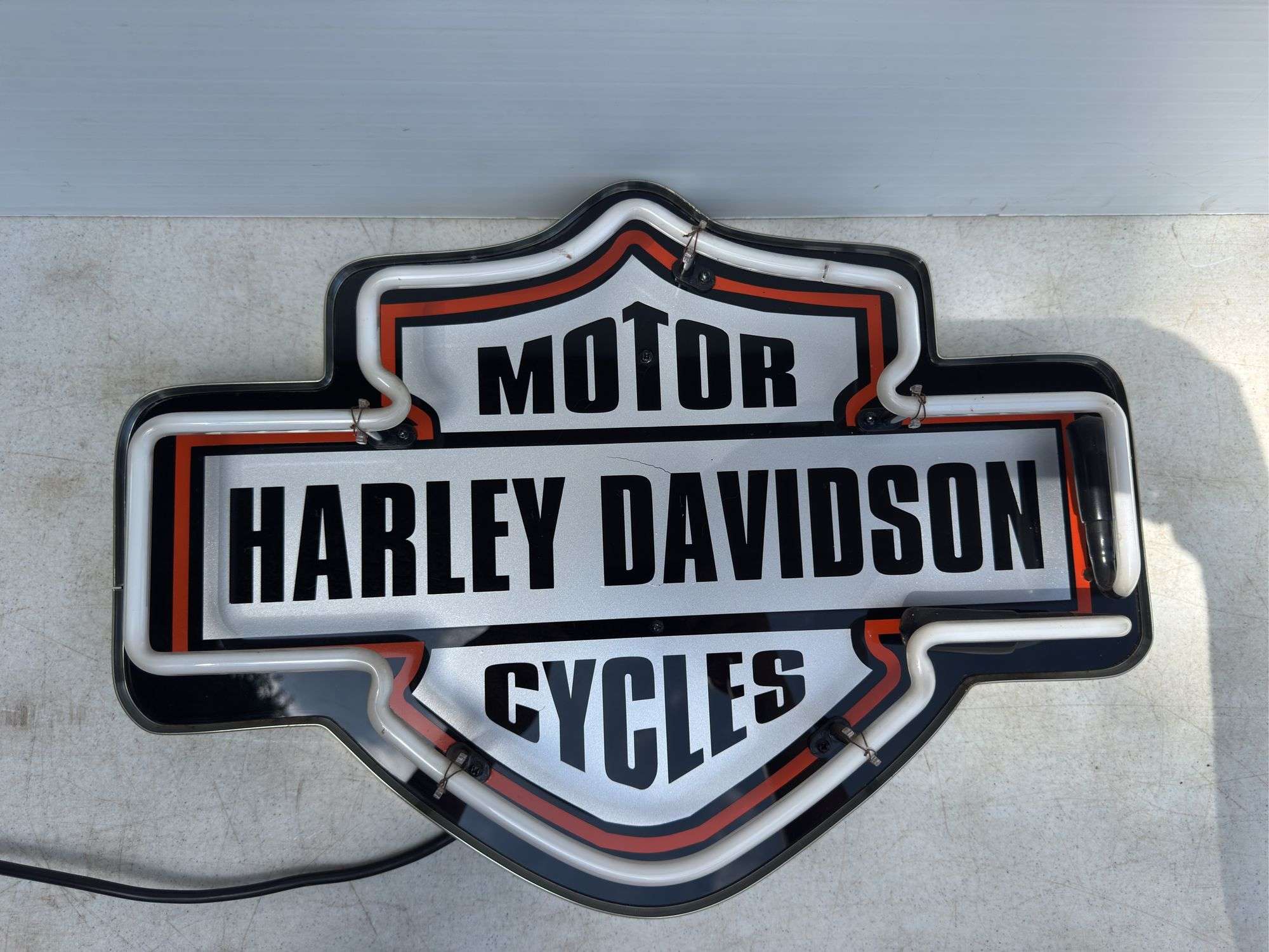 Lighted Harley Davidson Sign - Kaufman Realty & Auctions