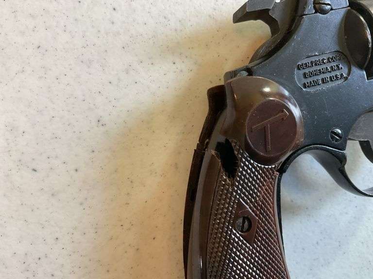 GENERAL PRECISION CORP. MODEL 20 22LR REVOLVER - Kaufman Realty & Auctions