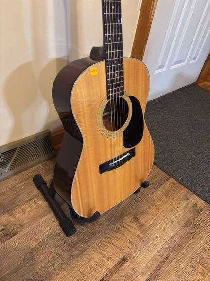 FENDER MODEL F-15 GUITAR AND STAND - Kaufman Realty & Auctions