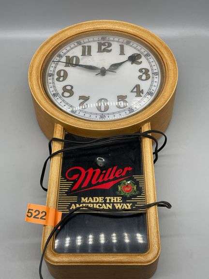MILLER BREWING COMPANY CLOCK 1989 - Kaufman Realty & Auctions