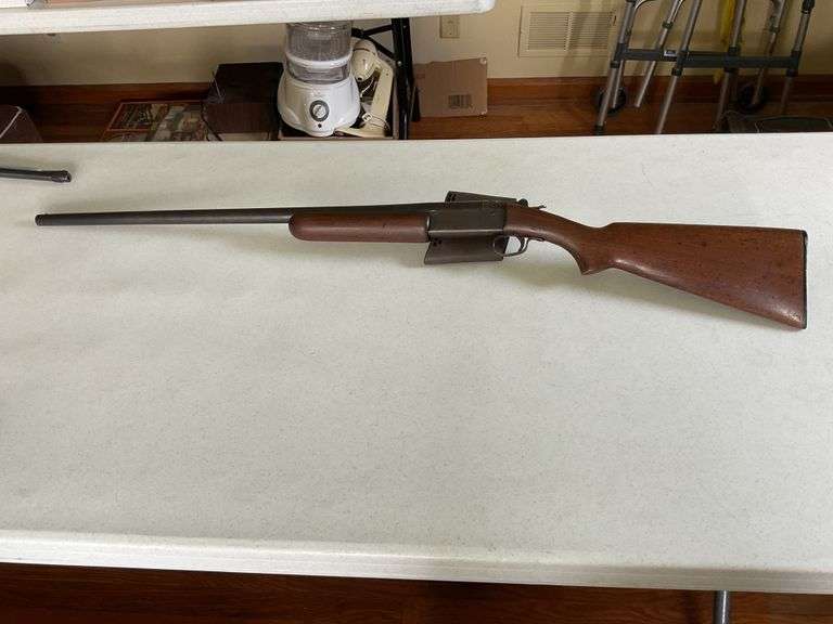 WINCHESTER STEELBILT MODEL 37 16-GAUGE - Kaufman Realty & Auctions
