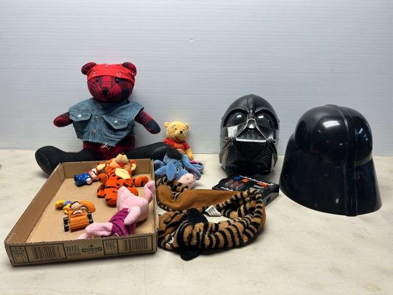 Star Wars helmets, stuffed animals - Kaufman Realty & Auctions