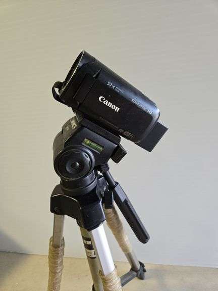 Canon VIXIA HF R80 camrecorder w/ tripod & Canon Power Shot camera ...