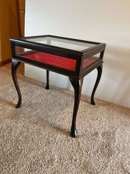 Antique end table display case- 23"x18"x24" - Kaufman Realty & Auctions