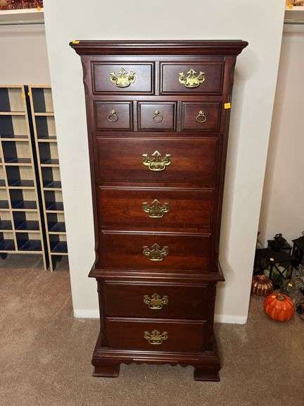 Pennsylvania House Chest on Chest - Kaufman Realty & Auctions