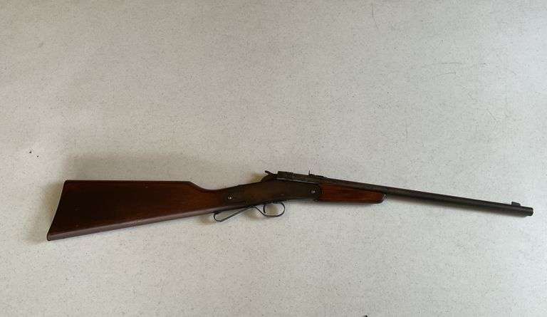 THE HAMILTON RIFLE NO. 27 CAL .22 - Kaufman Realty & Auctions
