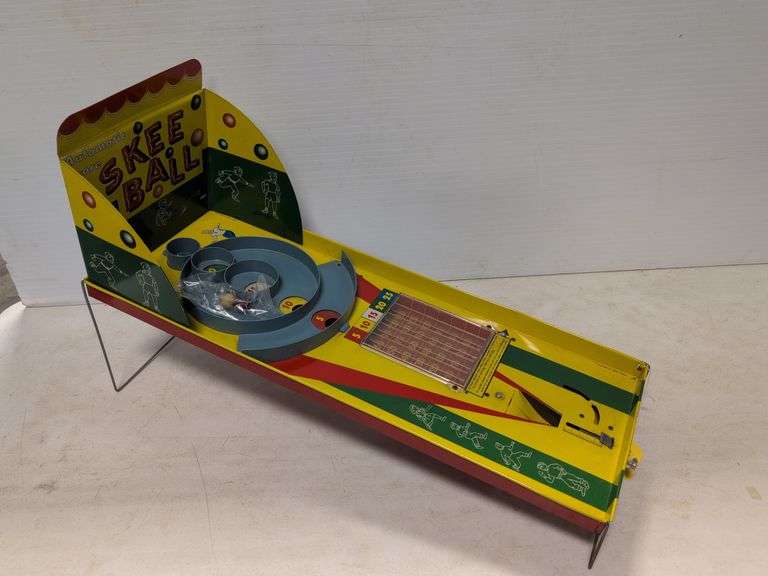 Skee ball machine - Kaufman Realty & Auctions