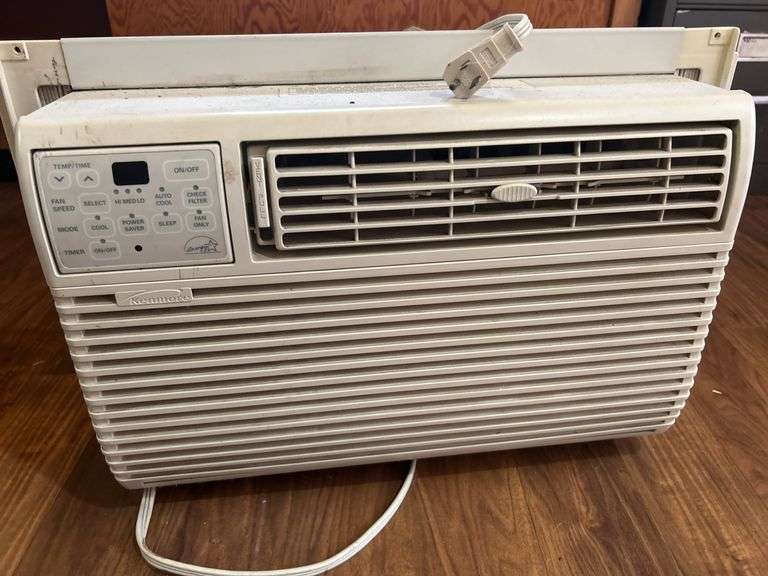 Kenmore window AC unit - Kaufman Realty & Auctions