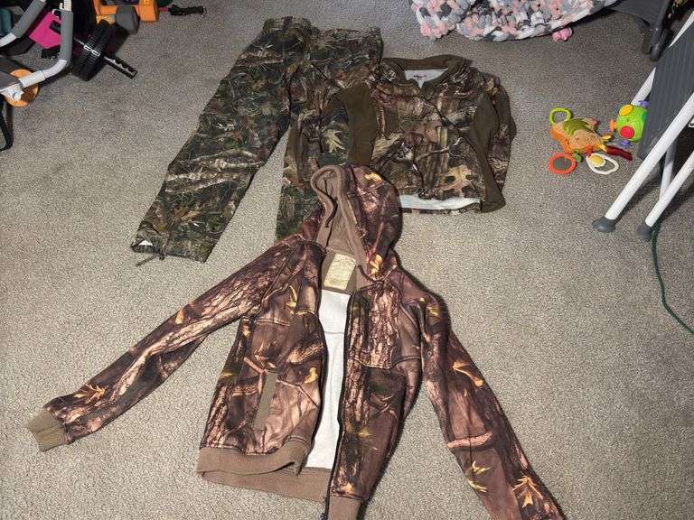 Silent-Hide Women’s Camo Pants & 2 Camo Jackets- Master Sportsman ...