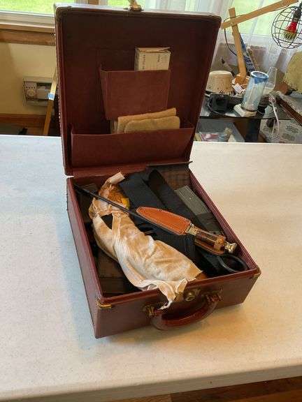 VINTAGE CASE WITH VARIETY INCLUDING RICHARDS TENT BRAND SHEFFIELD ...