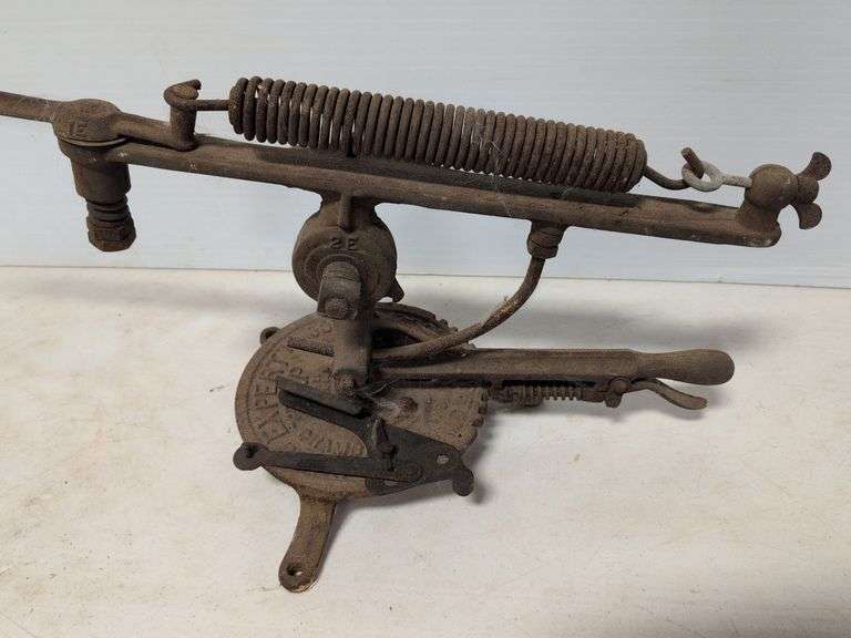 Antique Remington Arms trap thrower - Kaufman Realty & Auctions