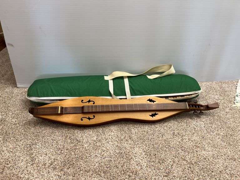 Vintage Dulcimer w/ soft case - Kaufman Realty & Auctions