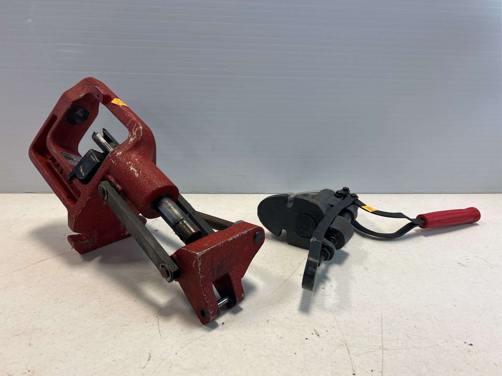 Lyman 450 lube sizer, & Pacific 007 reloading press - Kaufman Realty ...