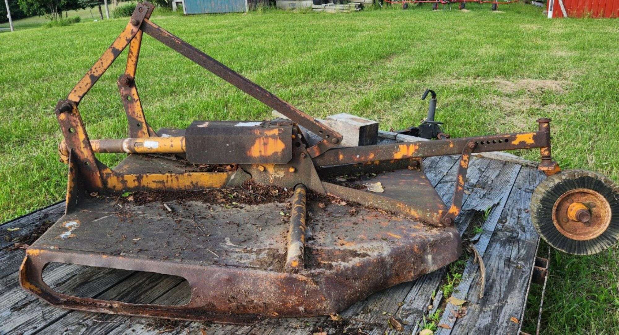 5’ Woods Brush Hog - Kaufman Realty & Auctions