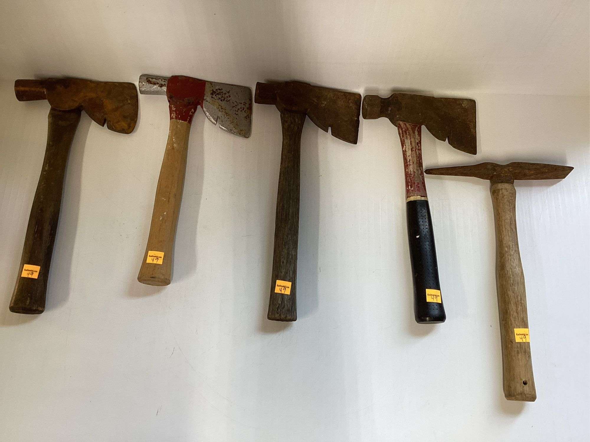 4 Hatchets, 1 Pick - Kaufman Realty & Auctions