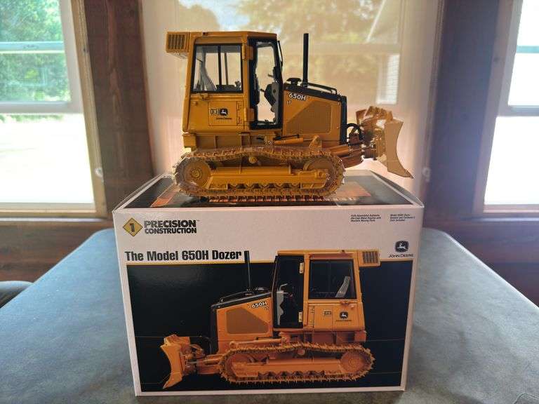 ERTL Precision Construction The Model 650H Dozer - Kaufman Realty ...