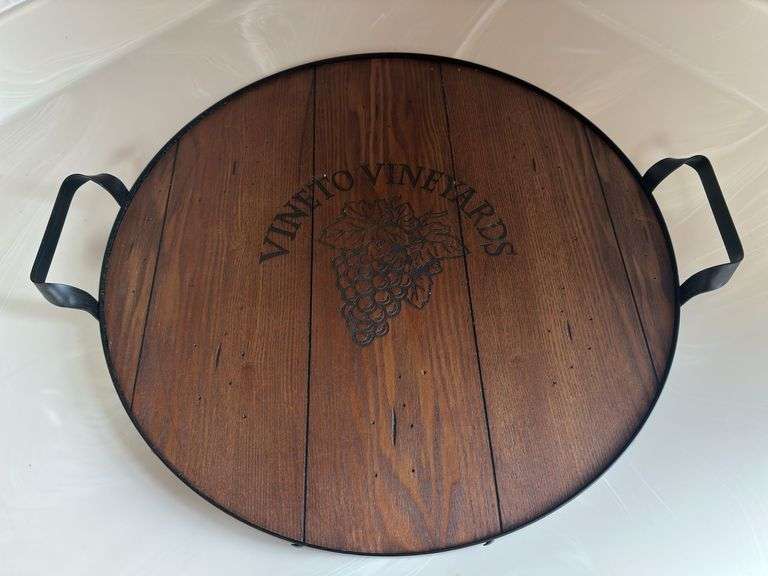 Vineto Vineyards Tray - Kaufman Realty & Auctions