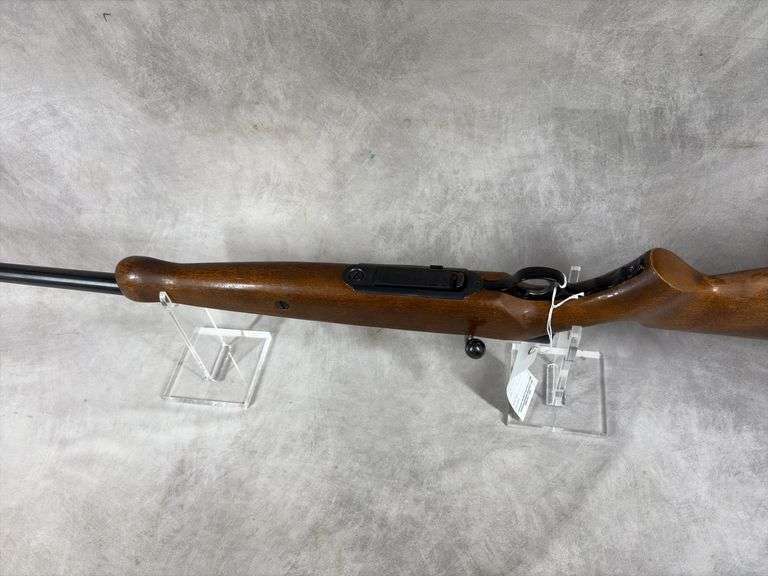 Mossberg Model 190 16 ga SN ? - Kaufman Realty & Auctions