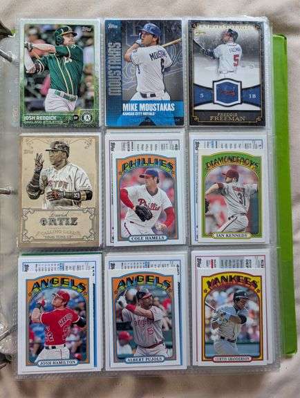 Folder of Baseball Cards (34 Pages ) - Kaufman Realty & Auctions